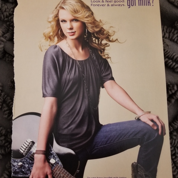 Accents | Taylor Swift Got Milk Pinup | Poshmark
